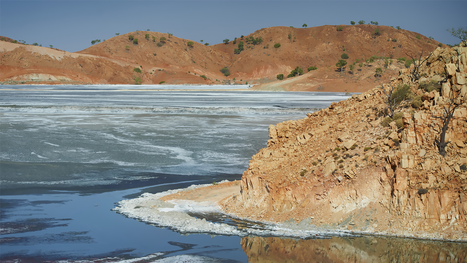 New West Wall infrastructure at the Mount Isa Mines tailings dam
