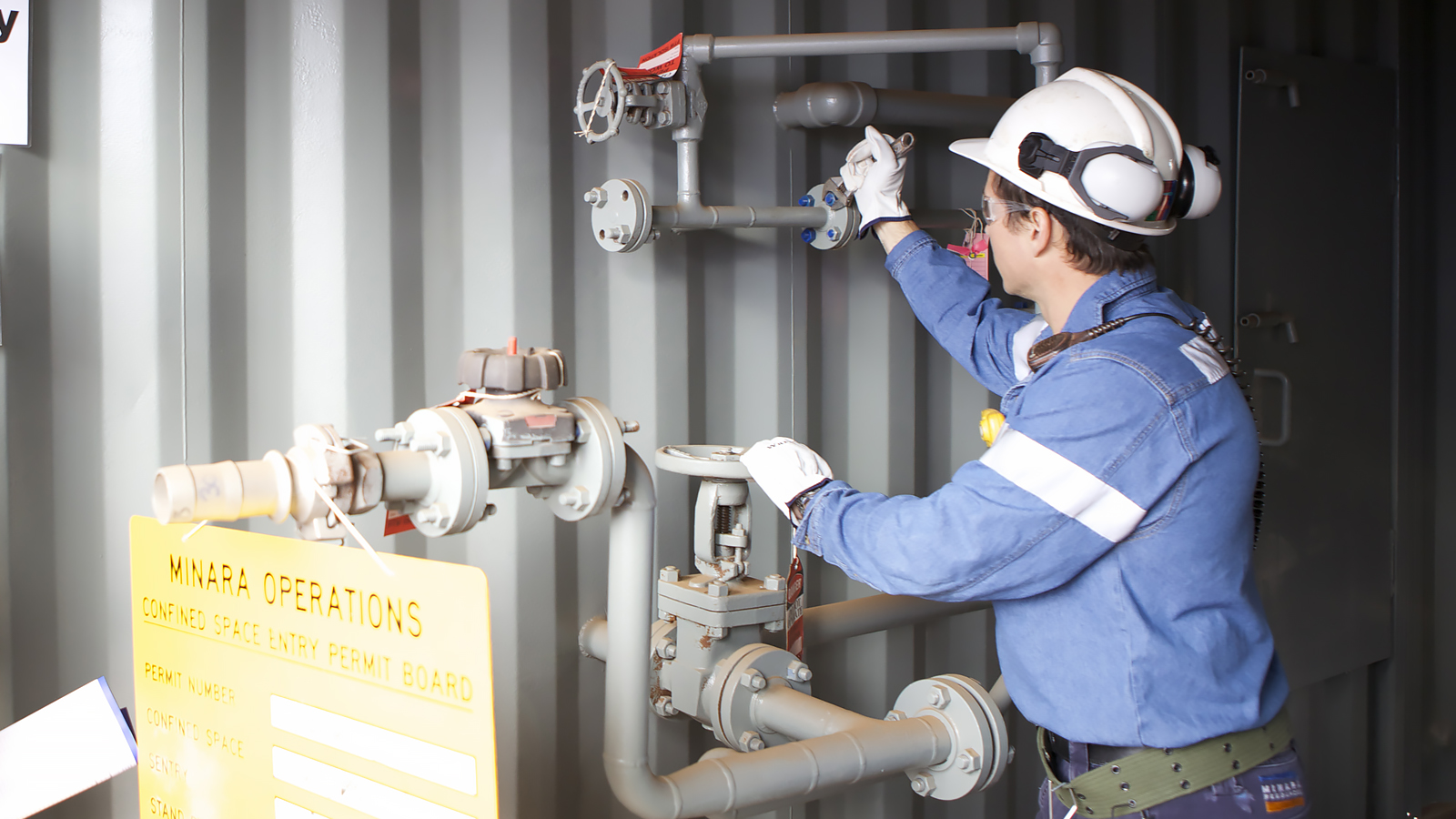 Murrin Murrin Hand and Finger Injury Prevention Initiative